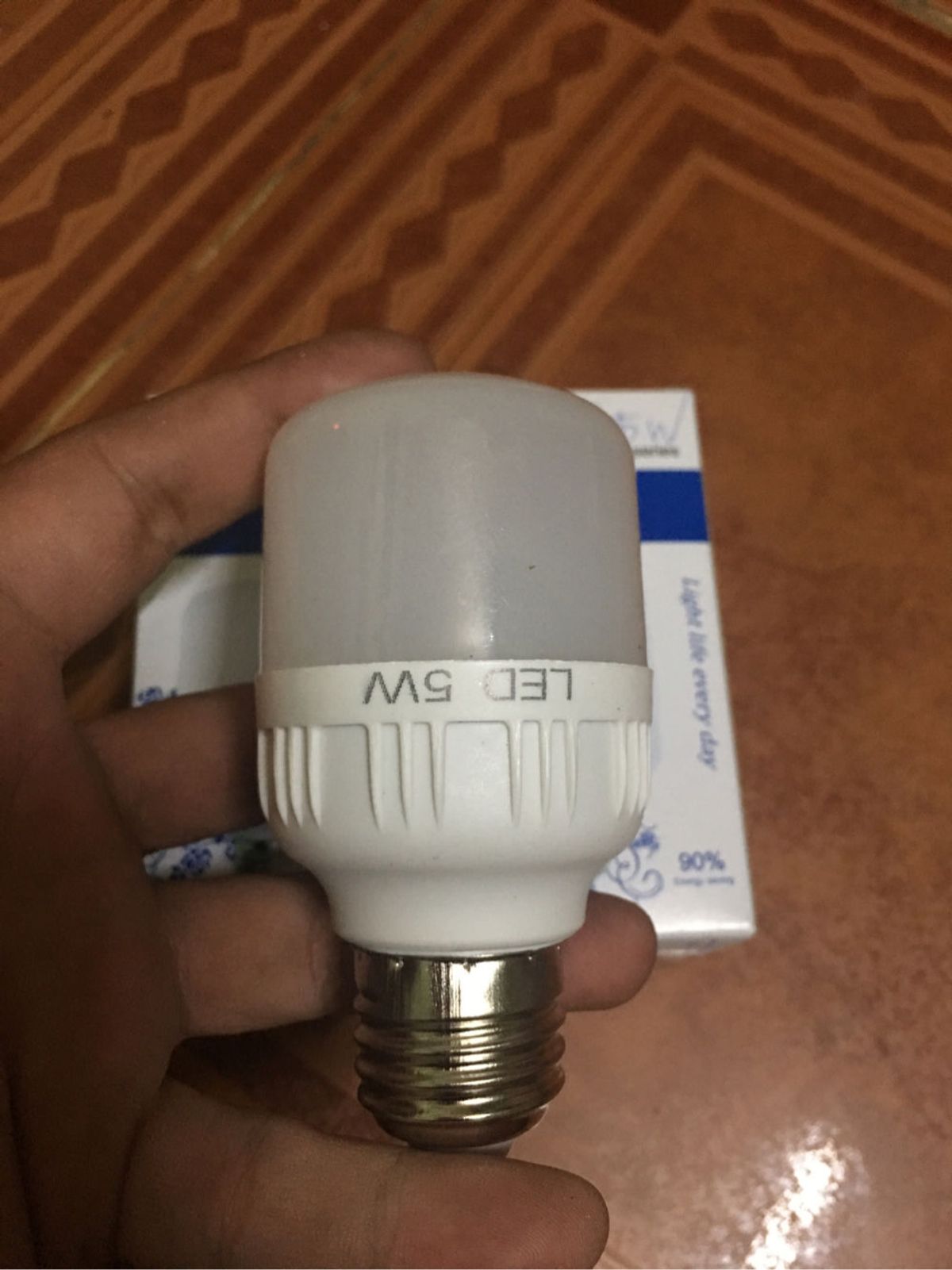 bông đen LED sáng trắng 5W giá sỉ, giá bán buôn - Thị Trường Sỉ