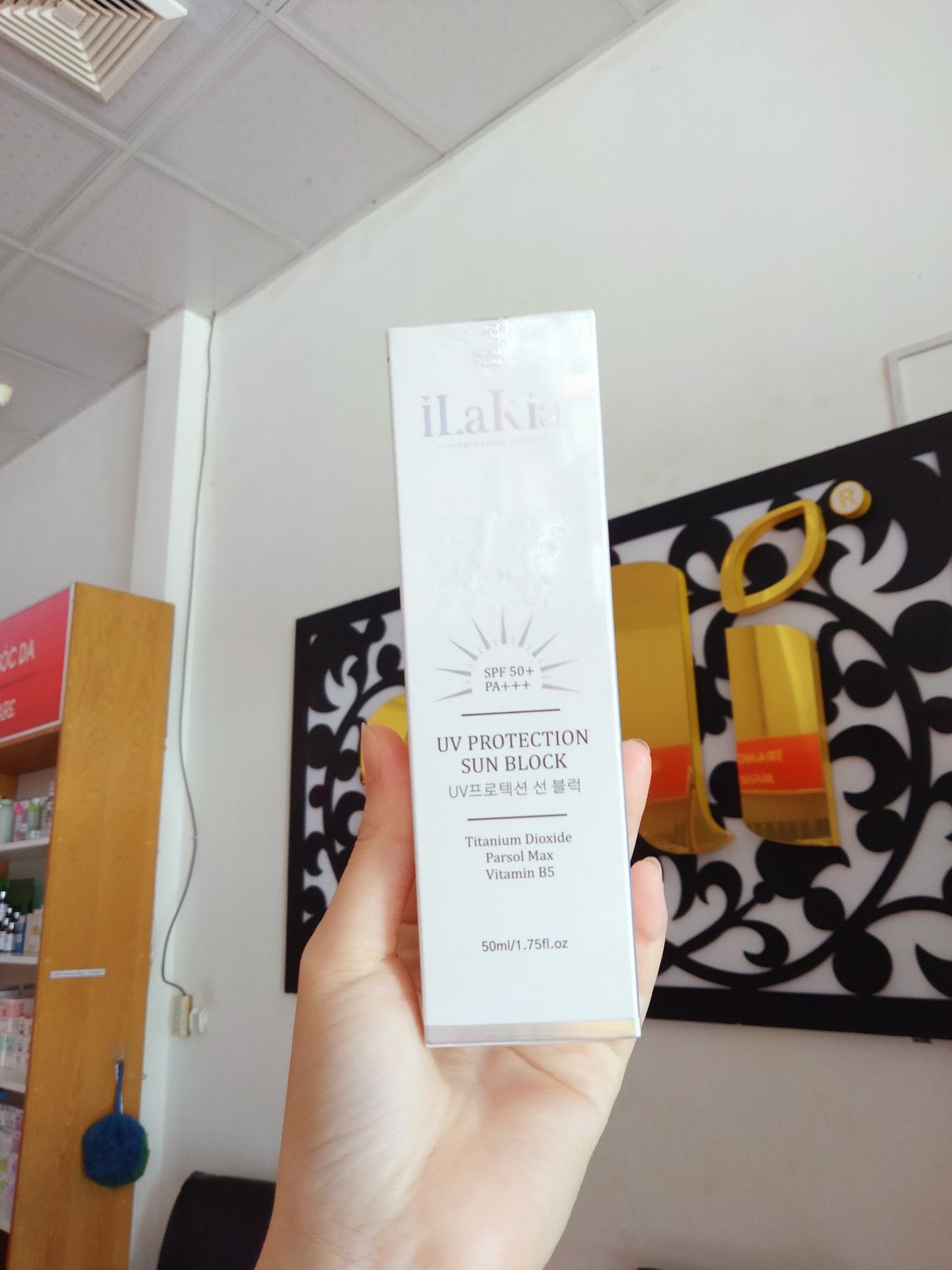 Kem Chống Nắng Trang Điểm ILAKIA UV SUN BLOCK SPF50 50g giá sỉ, giá bán ...