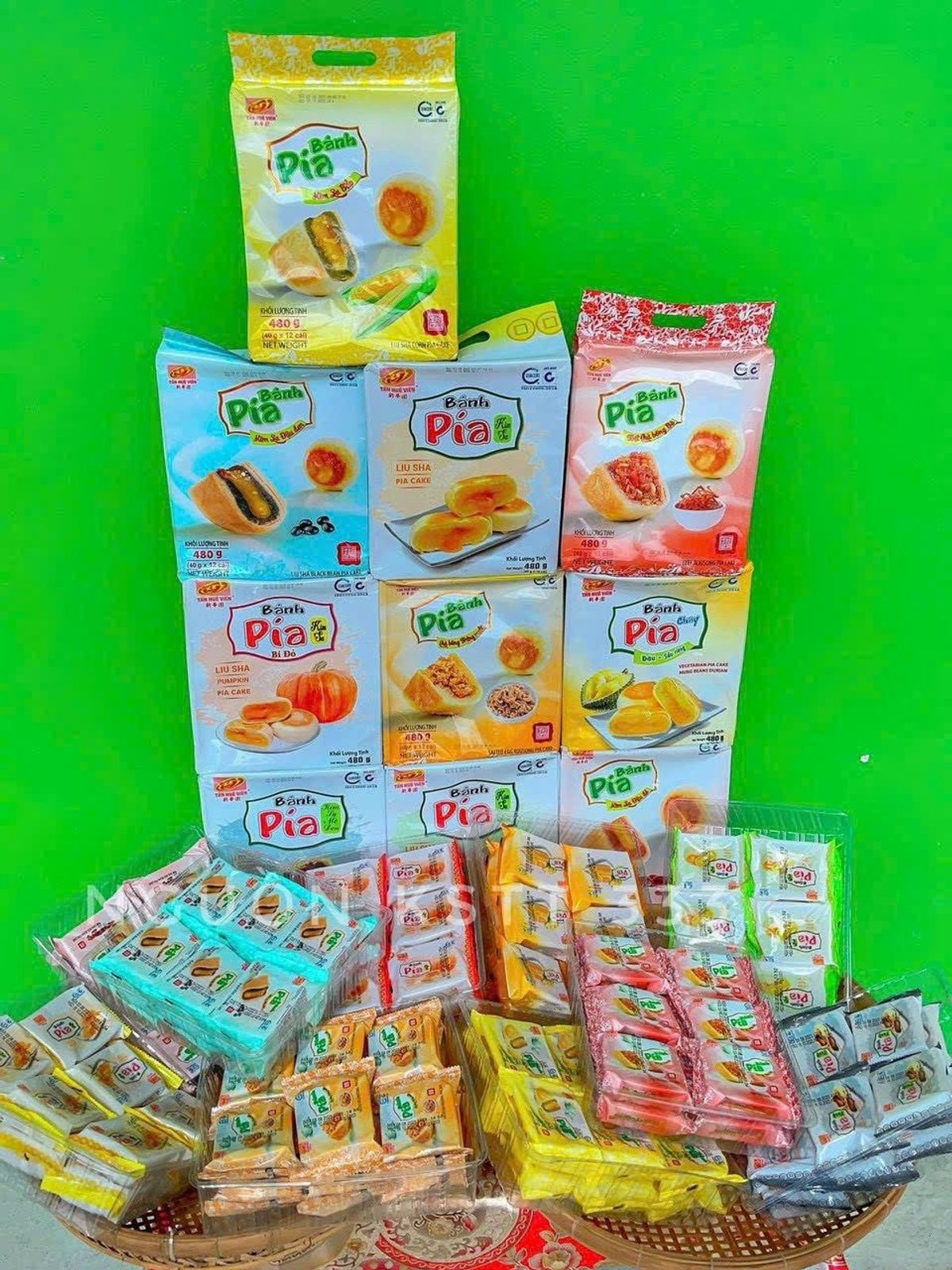 BÁNH PÍA BÁCH VỊ TÂN HUÊ VIÊN 10 BÁNH - WINNIE HOUSE giá sỉ, giá bán ...