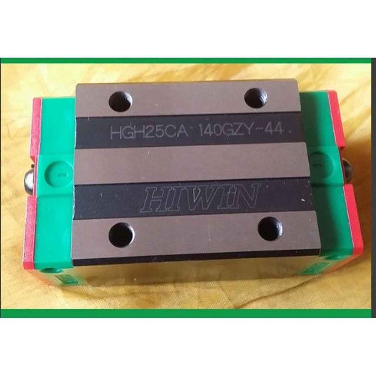 CON TRƯỢT HIWIN HGW(có loại ngắn -dài) HGW15-HGW20-HGW25-HGW30-HGW35 ...