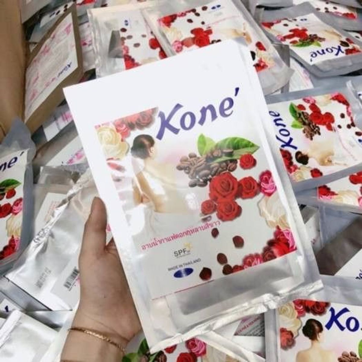 Tắm trắng body kone thái lan TINH CHẤT CÀ PHÊ VÀ HOA HỒNG giá sỉ, giá ...