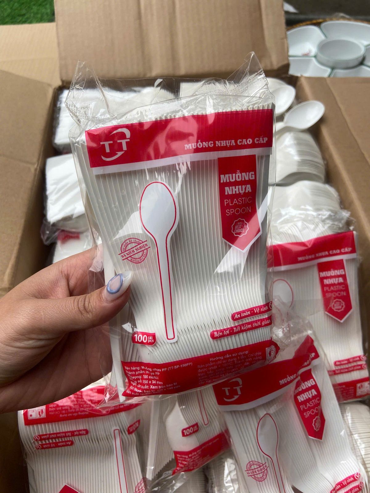 [Deal sỉ] Thùng Thìa trắng sứ Thìa Thuận Thành - T 4000/50gói ( Tiêu chuẩn ) giá sỉ, giá bán ...