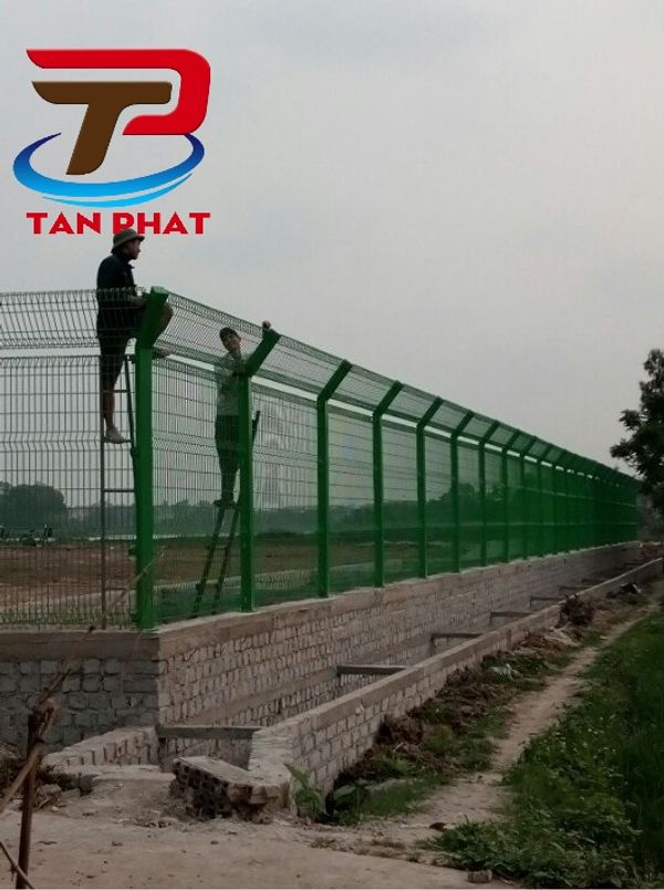 Hàng ròa mạ kẽm, hàng rào lưới sơn tĩnh điện, hàng rào chắn sóng giá sỉ ...