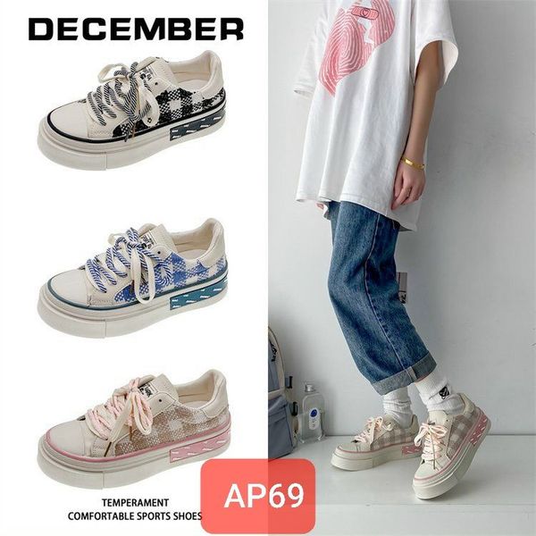 Giày thể thao nữ đế bằng bánh mì basic sọc caro AP69 giá sỉ, giá bán ...