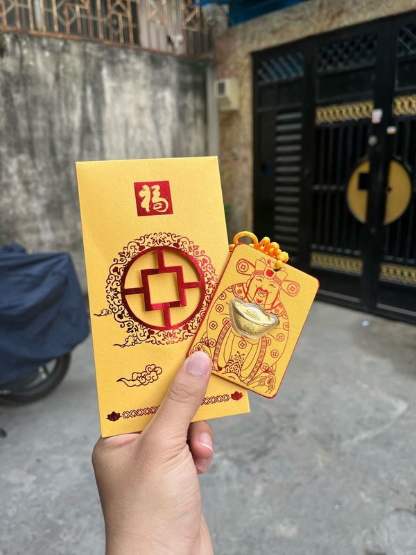 Sỉ Dây Treo Ông Thần Tài Ôm Thỏi Vàng Bao Lì Xì giá sỉ, giá bán buôn ...