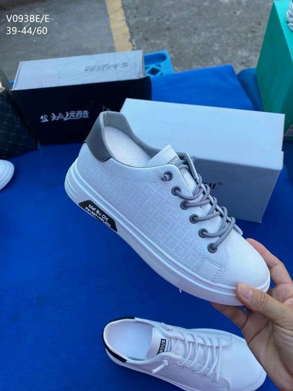 Giày thời trang nam màu trắng da đẹp V093 giá sỉ, giá bán buôn - Thị Trường Sỉ