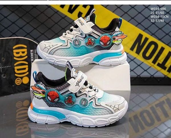 Giày thể thao trẻ em họa tiết siêu nhân nhện W034 giá sỉ, giá bán buôn - Thị Trường Sỉ