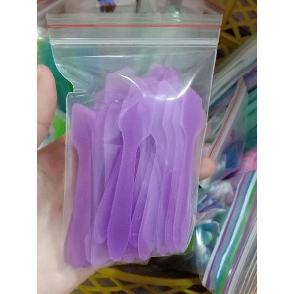 100 muỗng múc kem [màu tím trong] giá sỉ, giá bán buôn - Thị Trường Sỉ