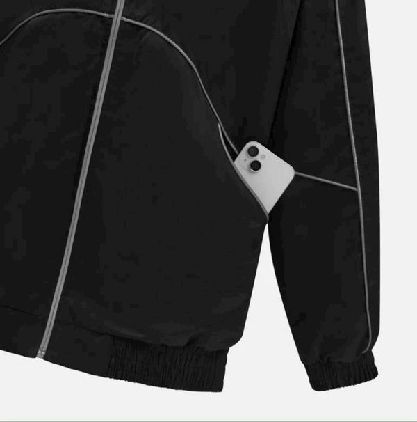 Áo khoác dù viền phản quang logo in nowsaigon. Form rộng giá sỉ, giá ...