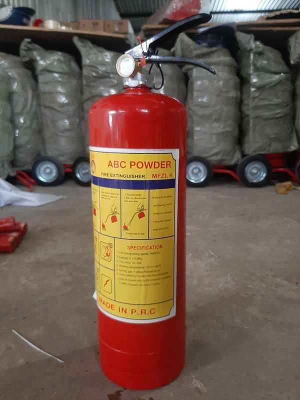 Bình chữa cháy bột ABC 4kg-MFZL4, hiệu JSF giá sỉ, giá bán buôn - Thị Trường Sỉ