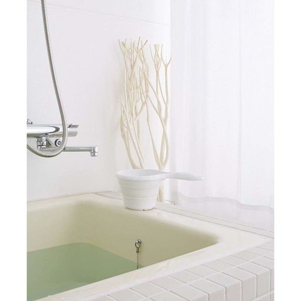 Gáo múc nước, ca múc nước bằng silicon gấp gọn cao cấp ISETO 1.2L màu trắng Nội địa Nhật Bản ...